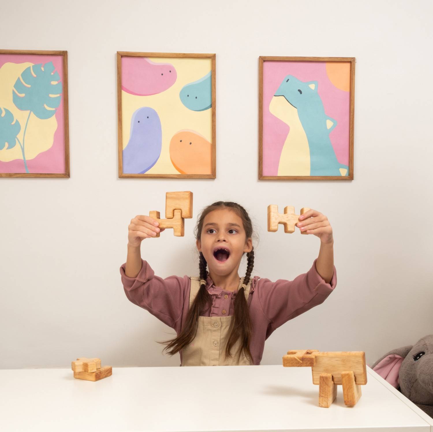 Wooden Toys and Brain Development: Stimulating Neural Pathways and Syn – smol-block