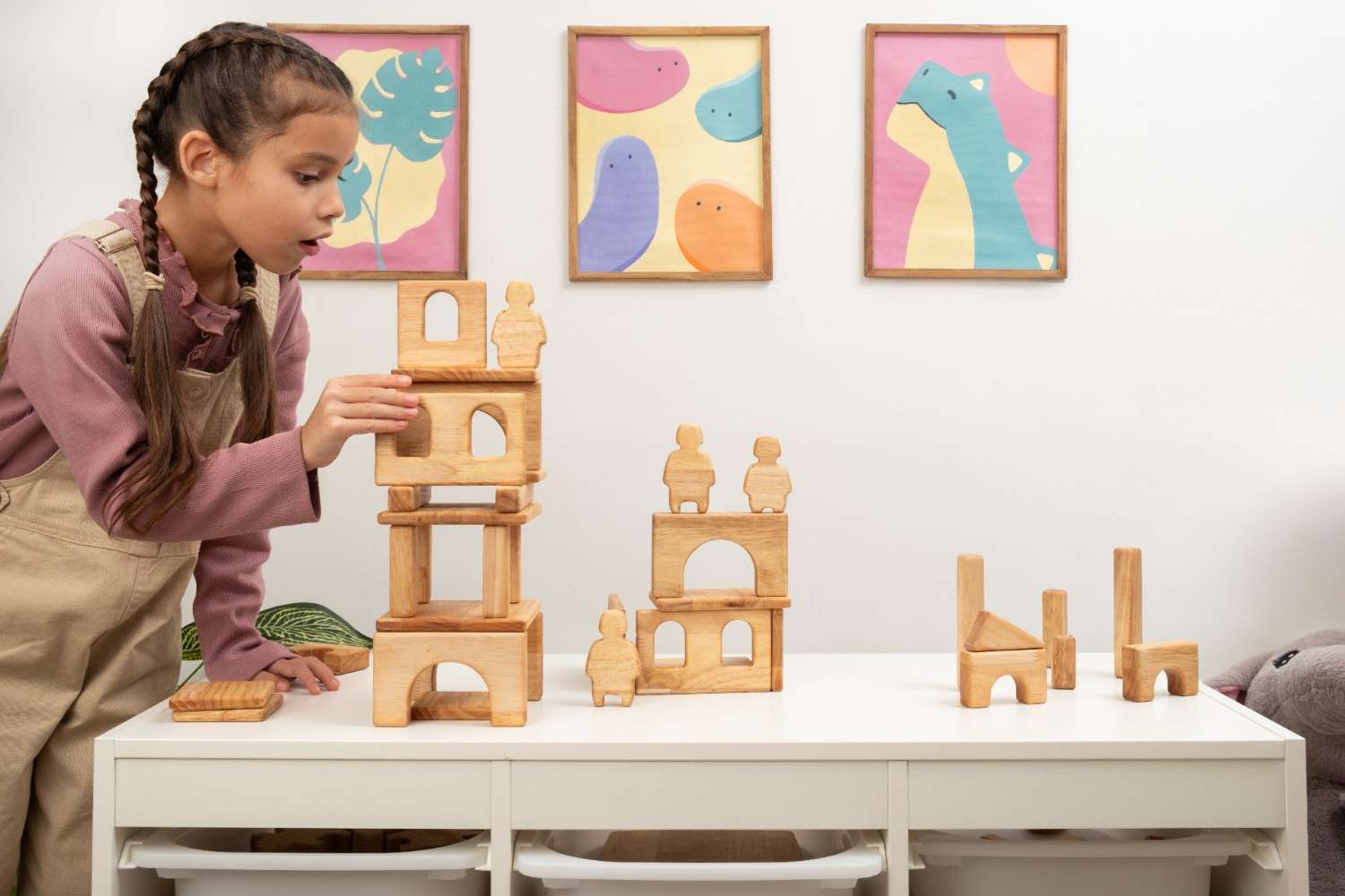 Wooden Toys for Water Play: Safe and Waterproof Options – smol-block